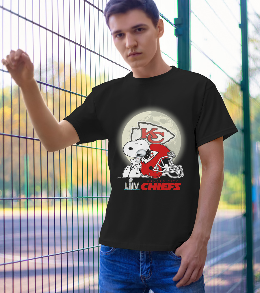 Snoopy Kansas City Chiefs Super Bowl Liv Kcc Chiefs T-Shirt