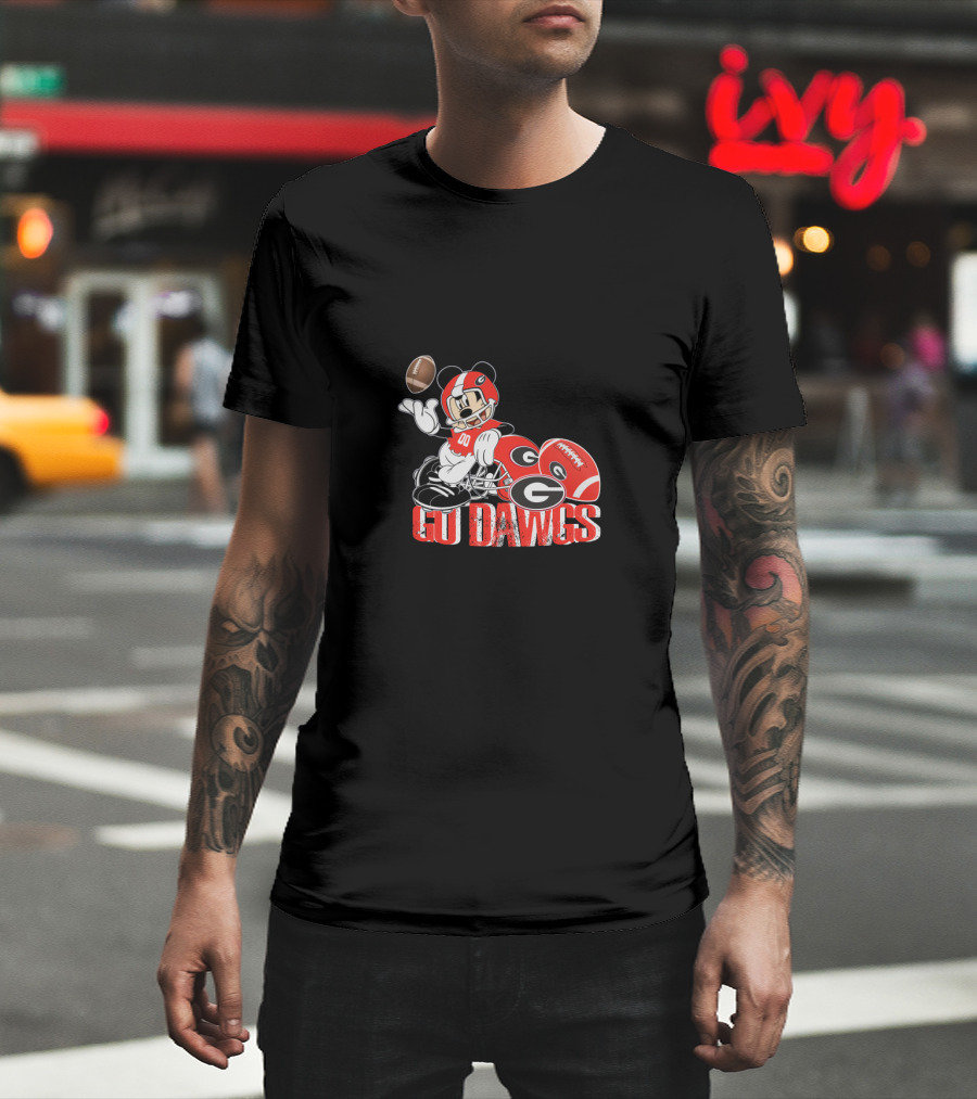 Chtnca8009 Go Dawgs Football Georgia Bulldogs Mickey Mouse T-Shirt