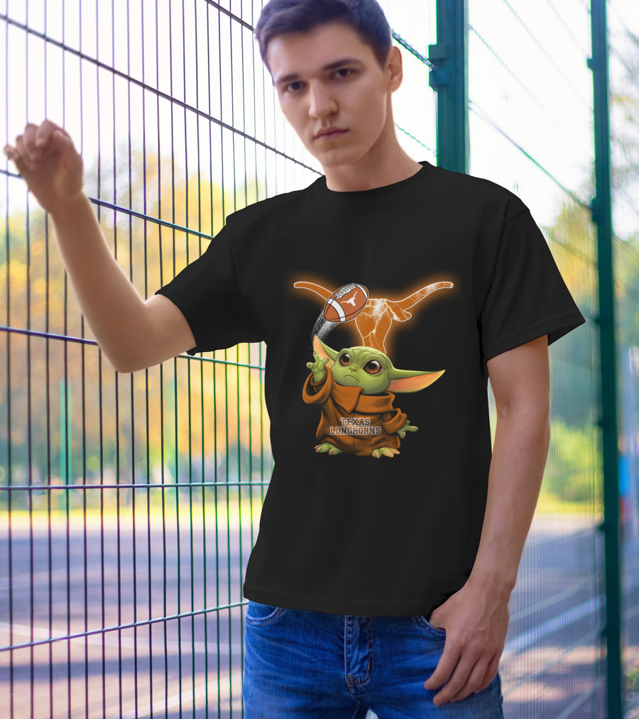 Texas Longhorns Baby Yoda Football Magic T-Shirt