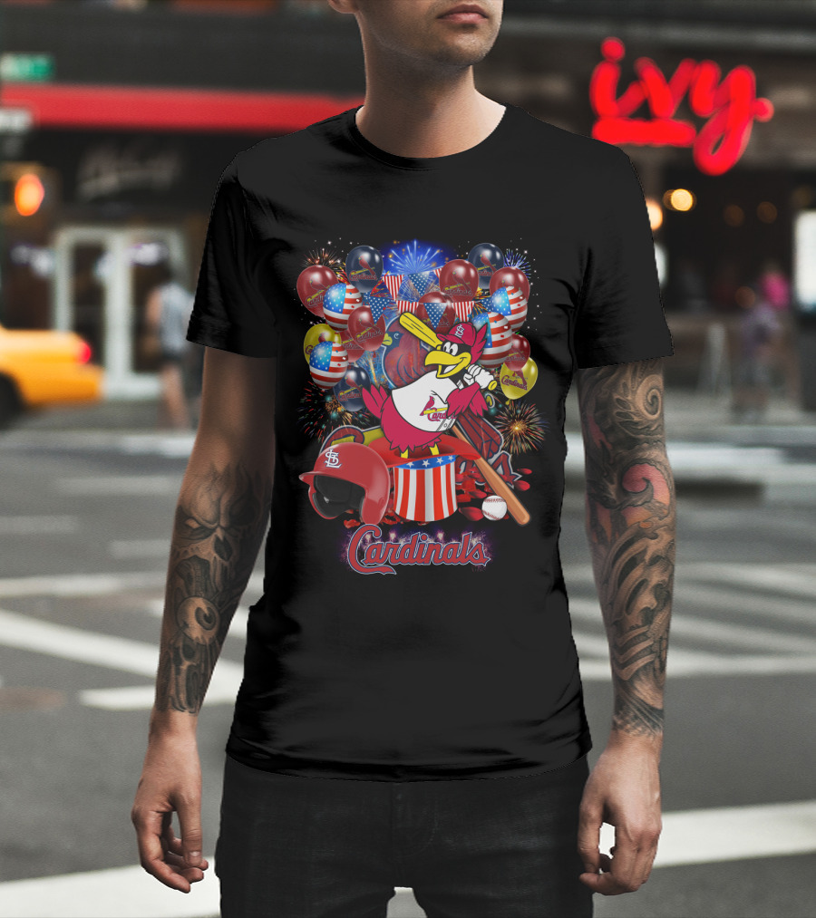 St Louis Cardinals Patriotic Fireworks And Balloons T-Shirt