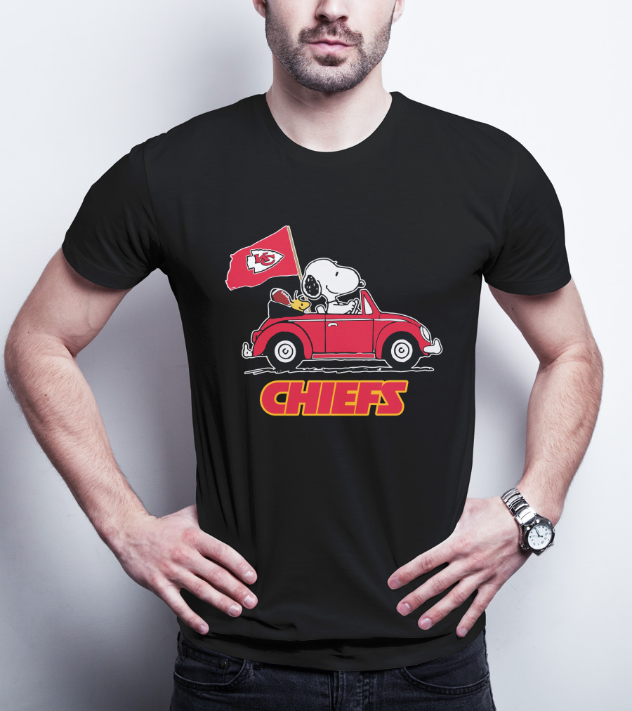 Snoopy Kansas City Chiefs Football Fan Car Ride T-Shirt