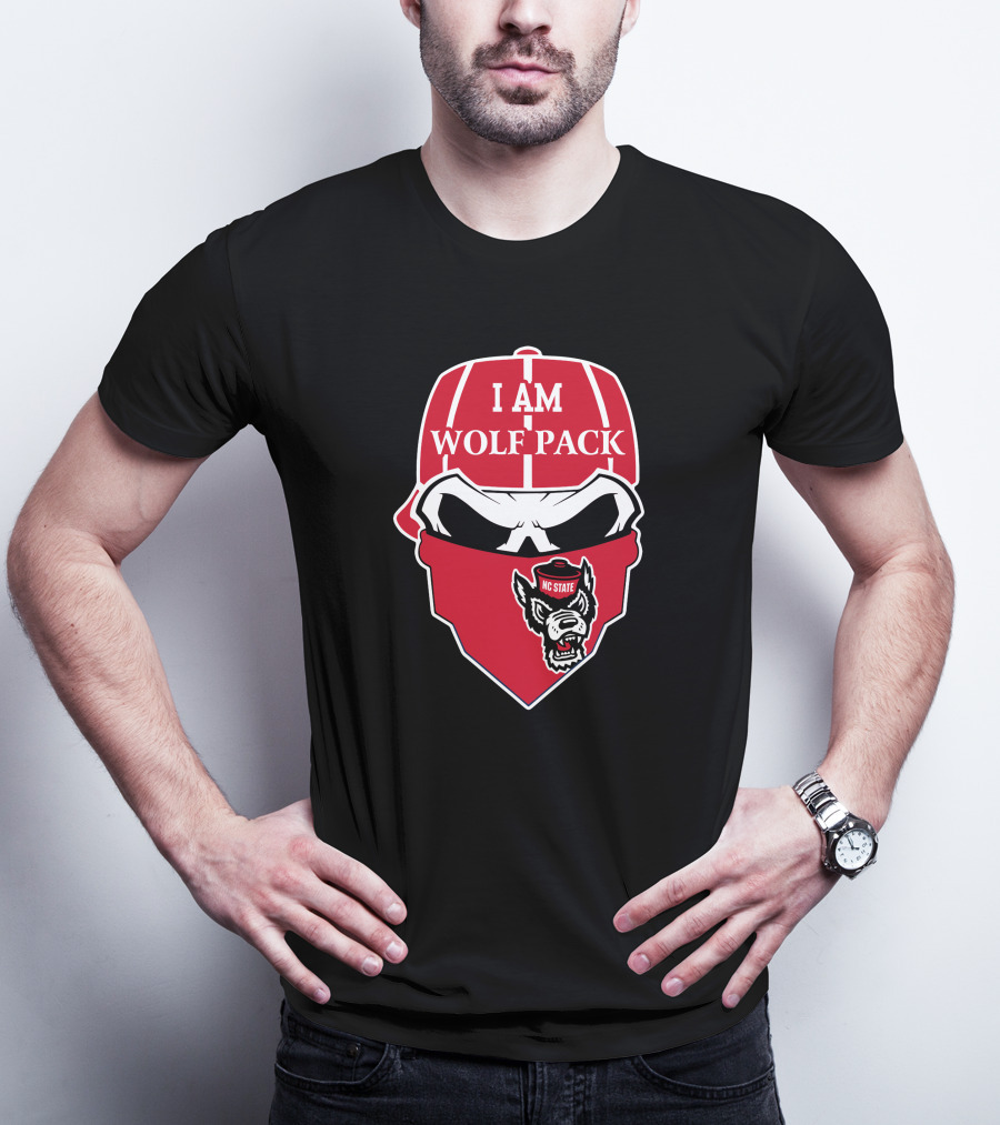 I Am Wolf Pack Nc State Skull Bandana T-Shirt