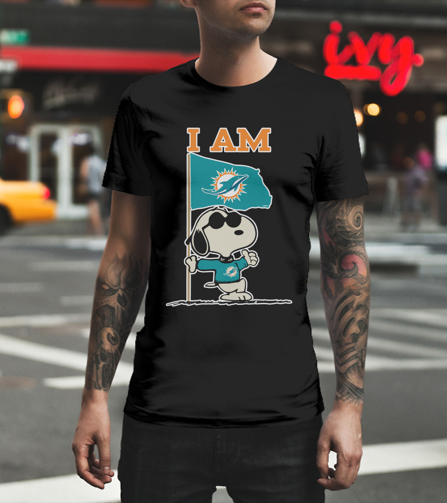 I Am Miami Dolphins Snoopy Flag T-Shirt
