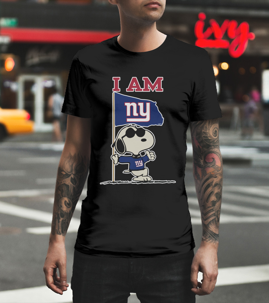 I Am New York Giants Snoopy Flag T-Shirt