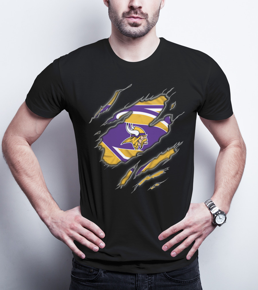 Minnesota Vikings Superman Logo Torn Shield T-Shirt
