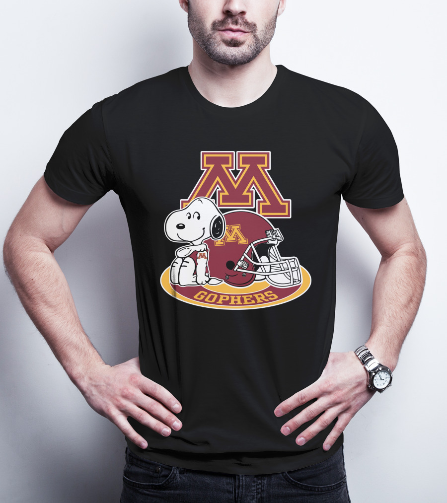 Minnesota Golden Gophers Snoopy Helmet T-Shirt