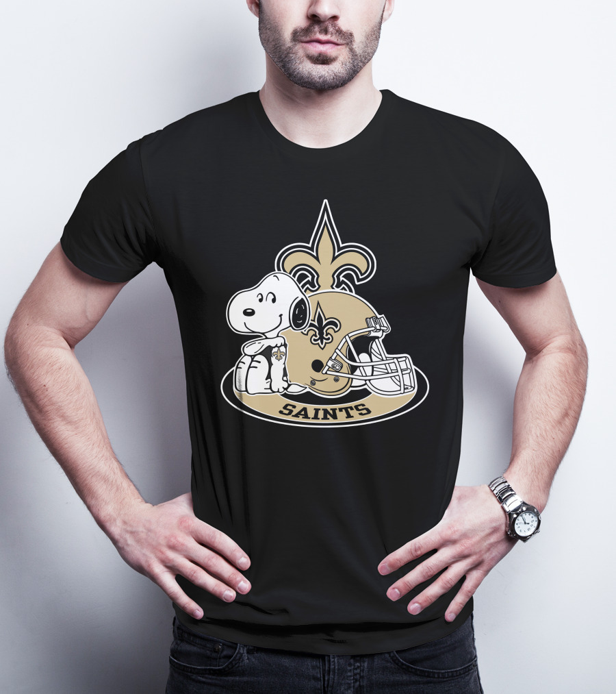Snoopy New Orleans Saints Football Helmet Fleur-De-Lis T-Shirt
