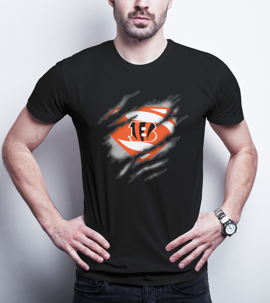 Cincinnati Bengals Superman Logo Ripped T-Shirt