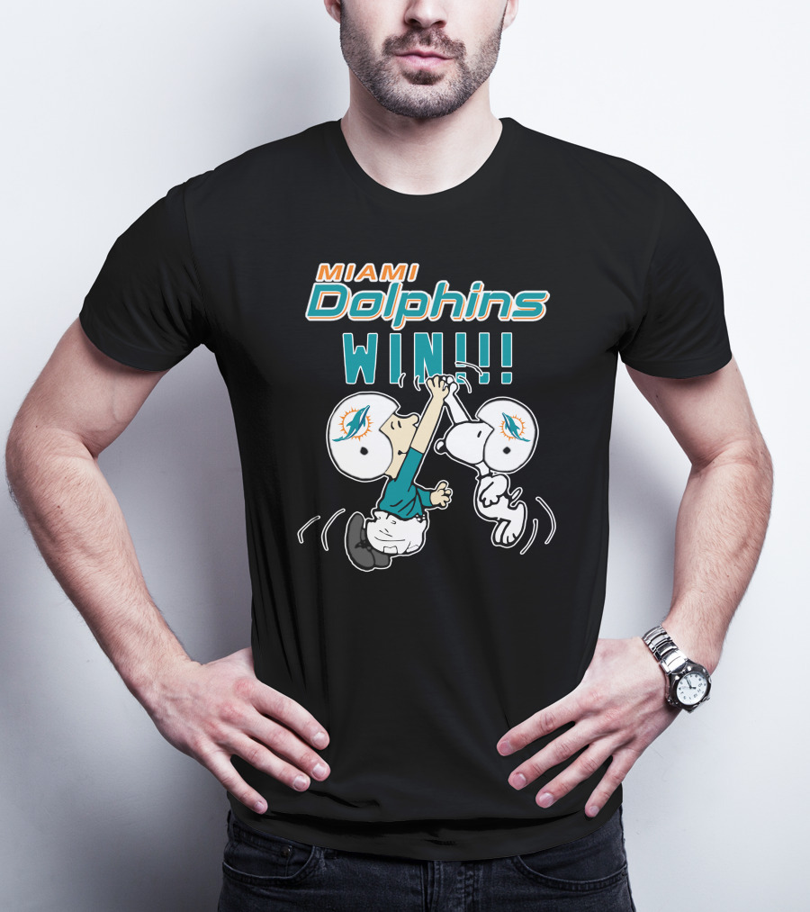 Miami Dolphins Win Peanuts Characters High Five Celebration T-Shirt