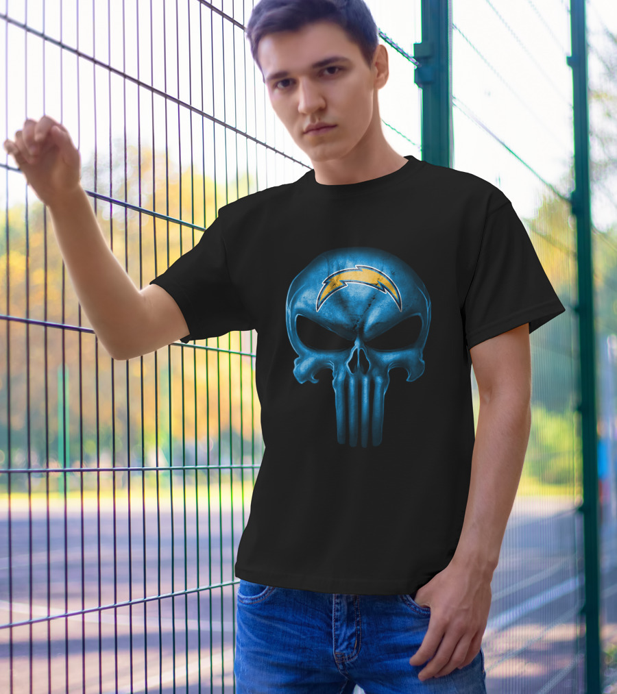 Los Angeles Chargers Skull Logo Fan T-Shirt