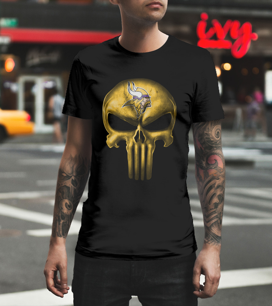 Minnesota Vikings Skull Emblem With Viking T-Shirt