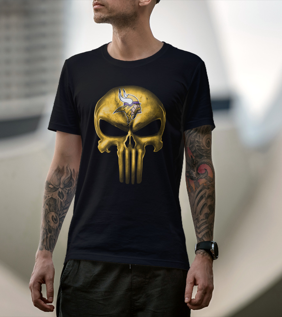 Minnesota Vikings Skull Emblem With Viking T-Shirt