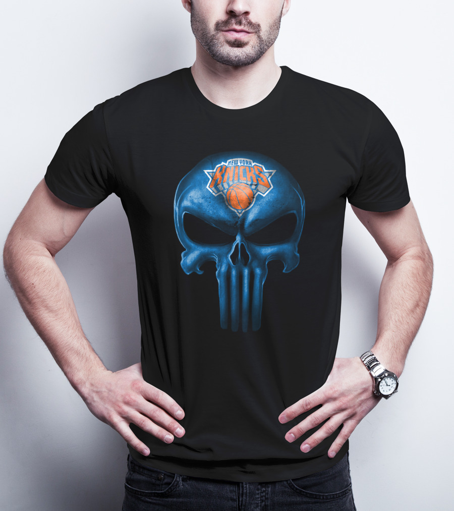New York Knicks Skull Basketball Logo Fusion T-Shirt