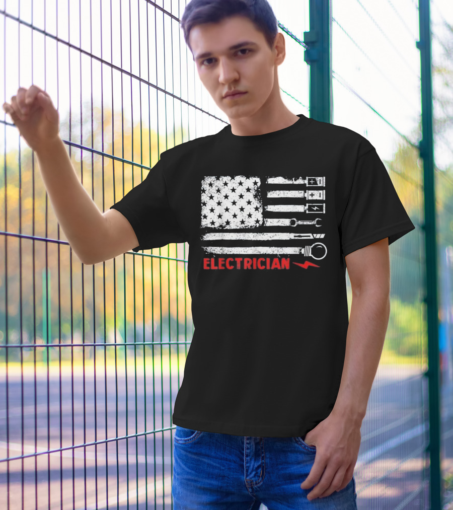 American Flag Electrician Wrench Bolt Battery Stars Stripe Icons T-Shirt