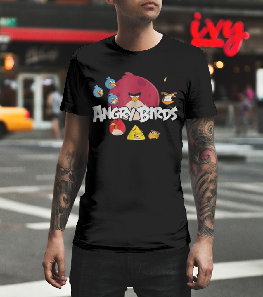 Angry Birds Group Shot Red Yellow Blue Characters T-Shirt