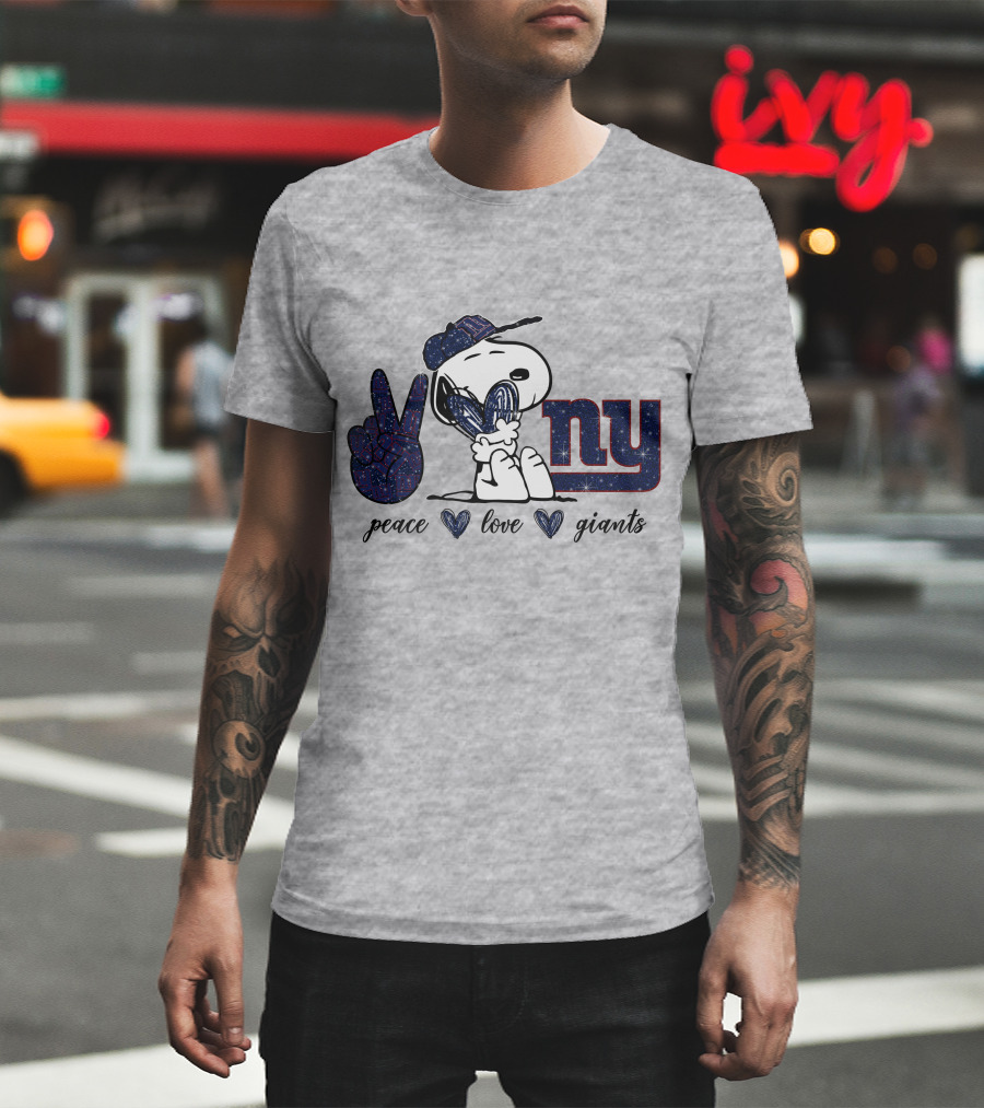 Peace Love NY Giants Snoopy Football Vintage Vibes T-Shirt