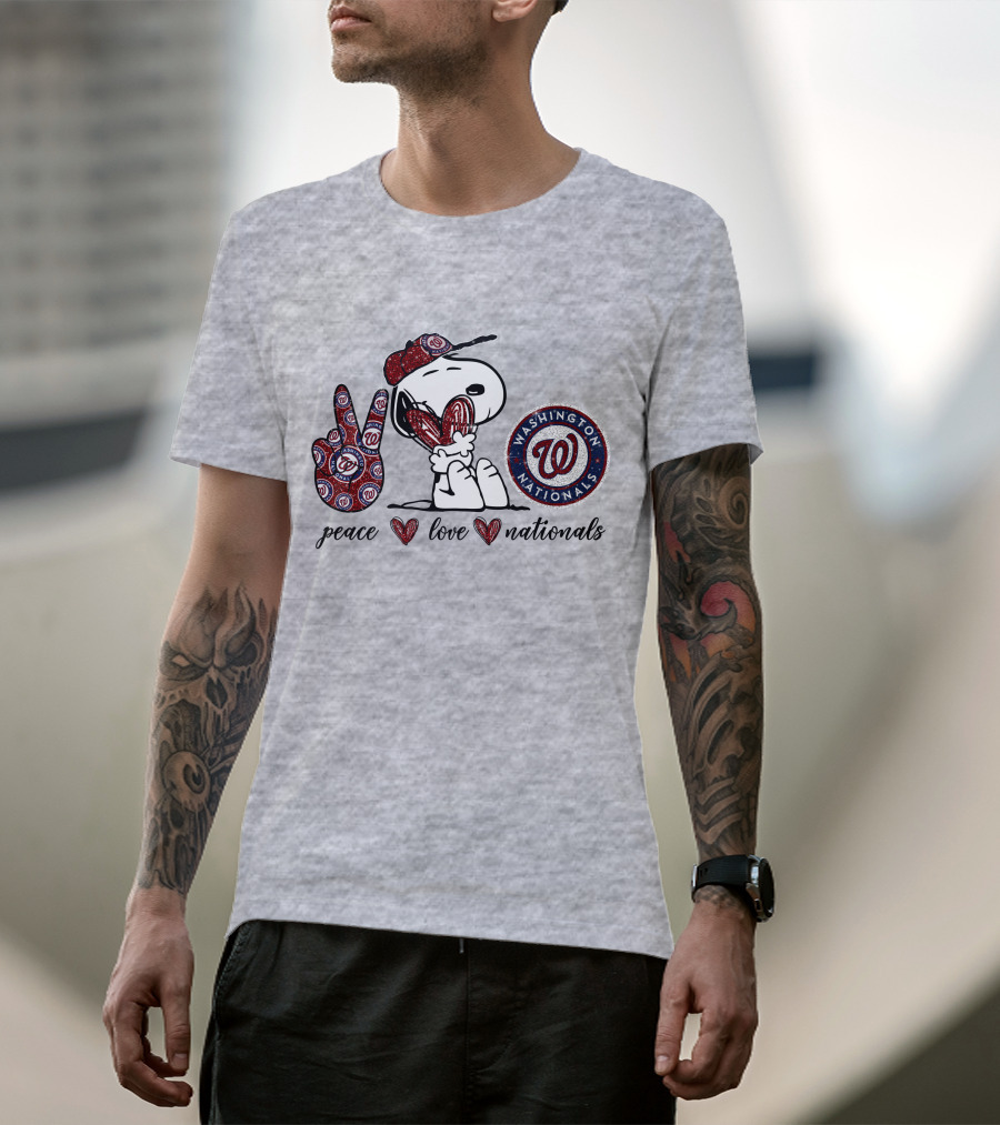 Peace Love Washington Nationals Snoopy MLB Fan T-Shirt