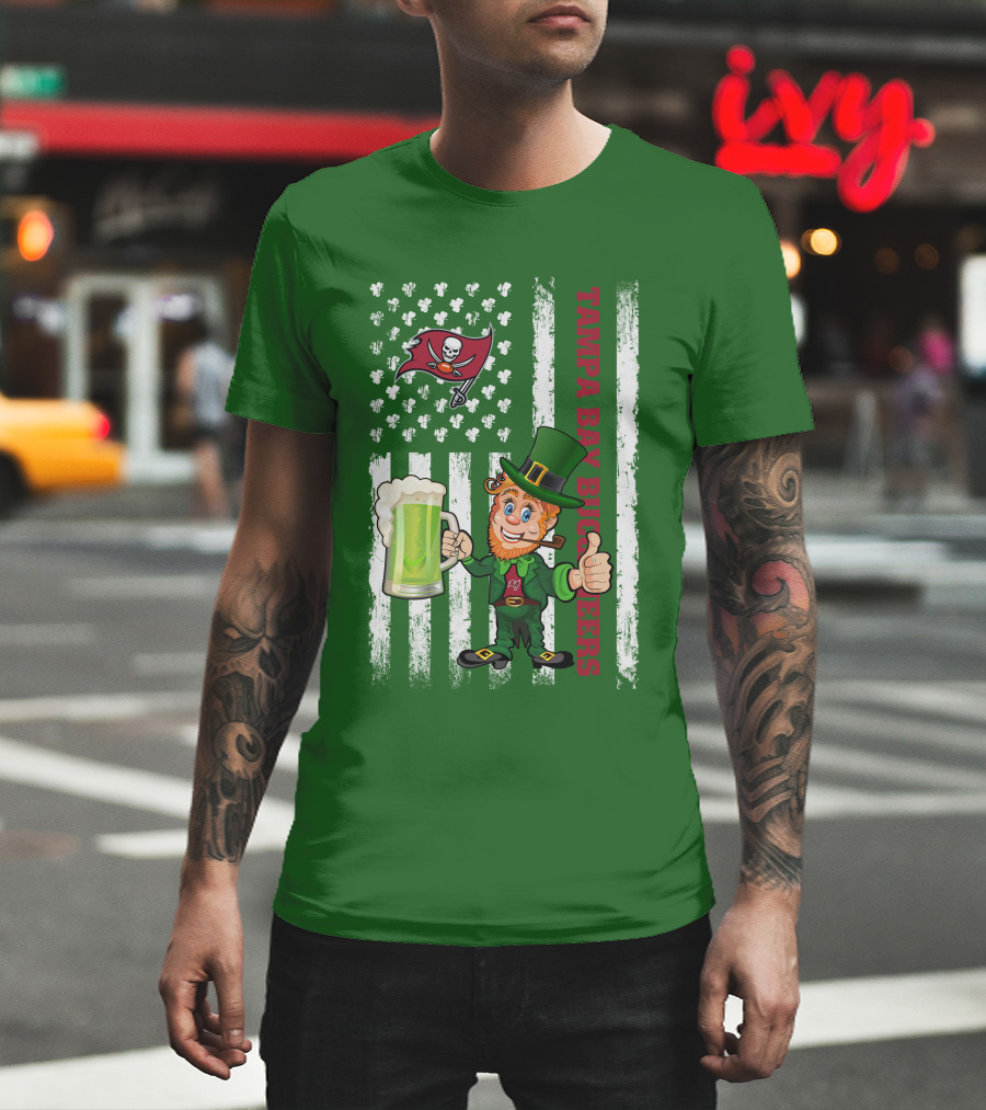 Tampa Bay Buccaneers St Patrick's Day Leprechaun Flag With Shamrocks And Green Beer T-Shirt