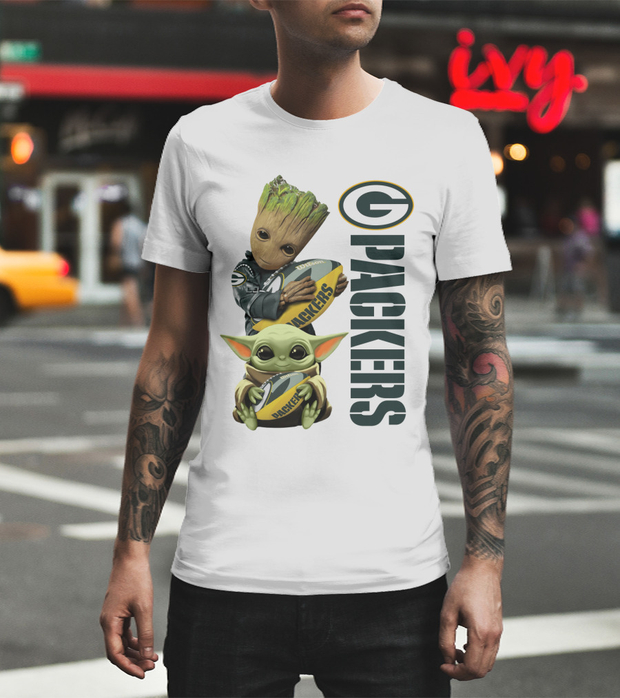 Baby Groot And Baby Yoda With Packers Football T-Shirt