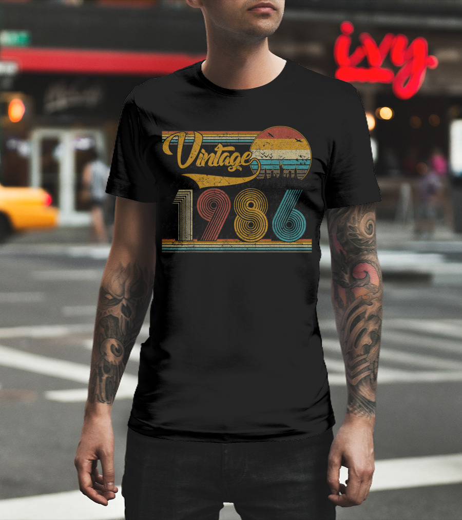 Vintage 1986 Retro Sunset 33rd Birthday Classic T-Shirt