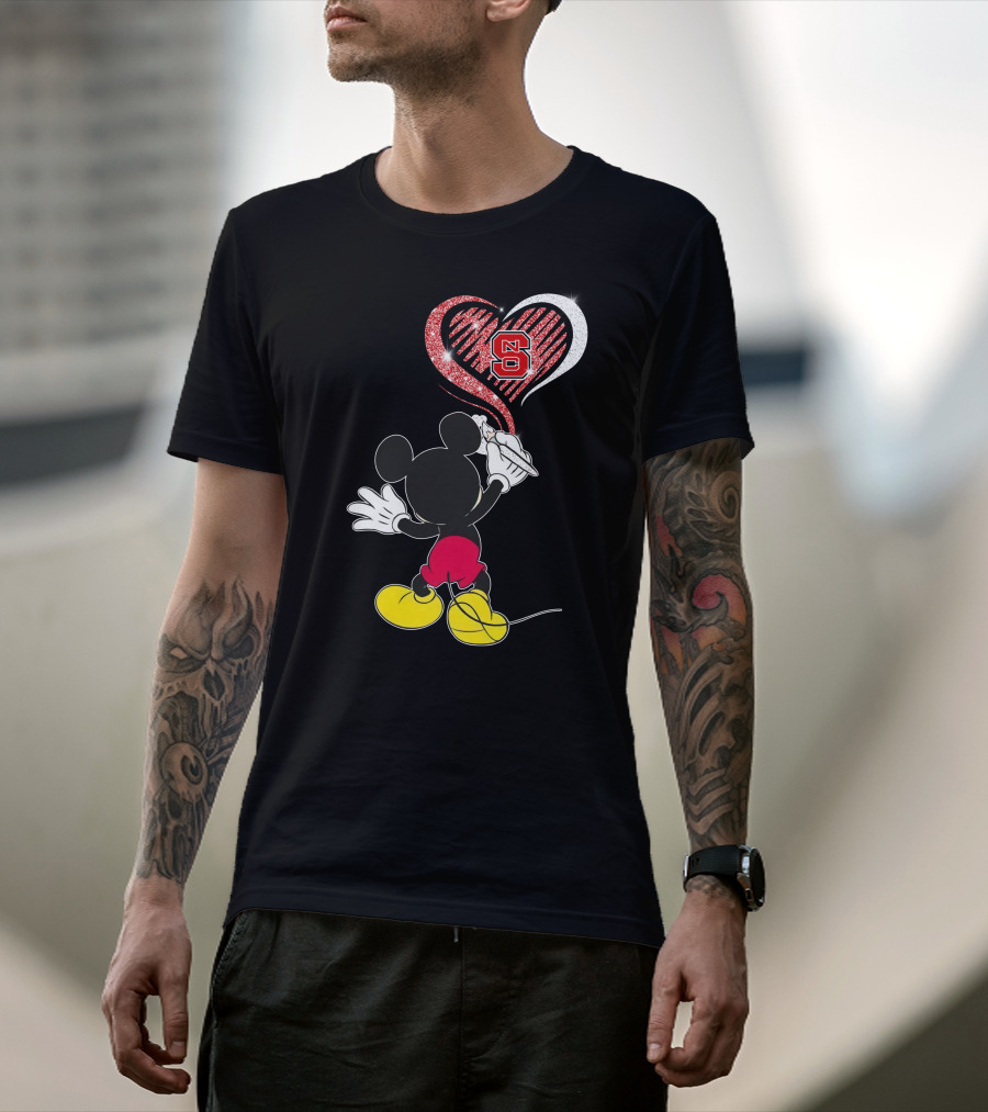 Mickey Drawing Heart Nc State Wolfpack T-Shirt