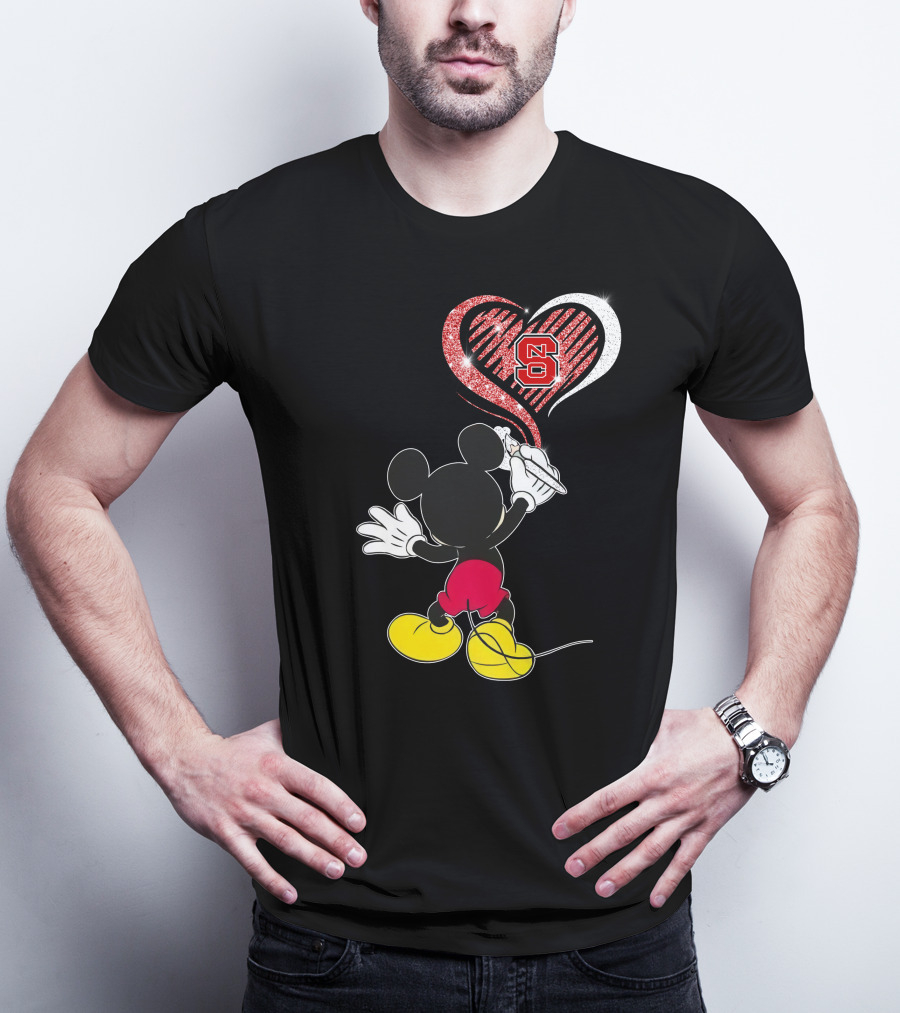Mickey Drawing Heart Nc State Wolfpack T-Shirt