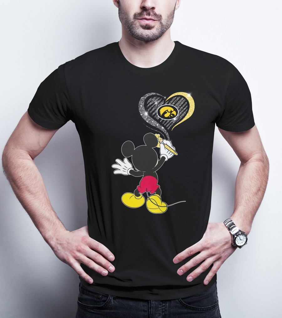 Mickey Painting Iowa Hawkeyes Heart T-Shirt
