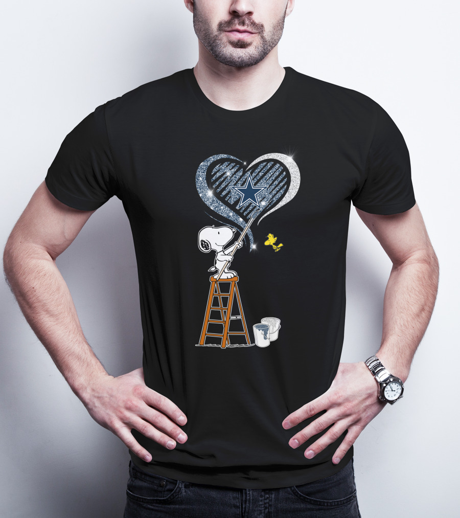Snoopy And Woodstock Painting Glittery Heart With Dallas Cowboys Star T-Shirt