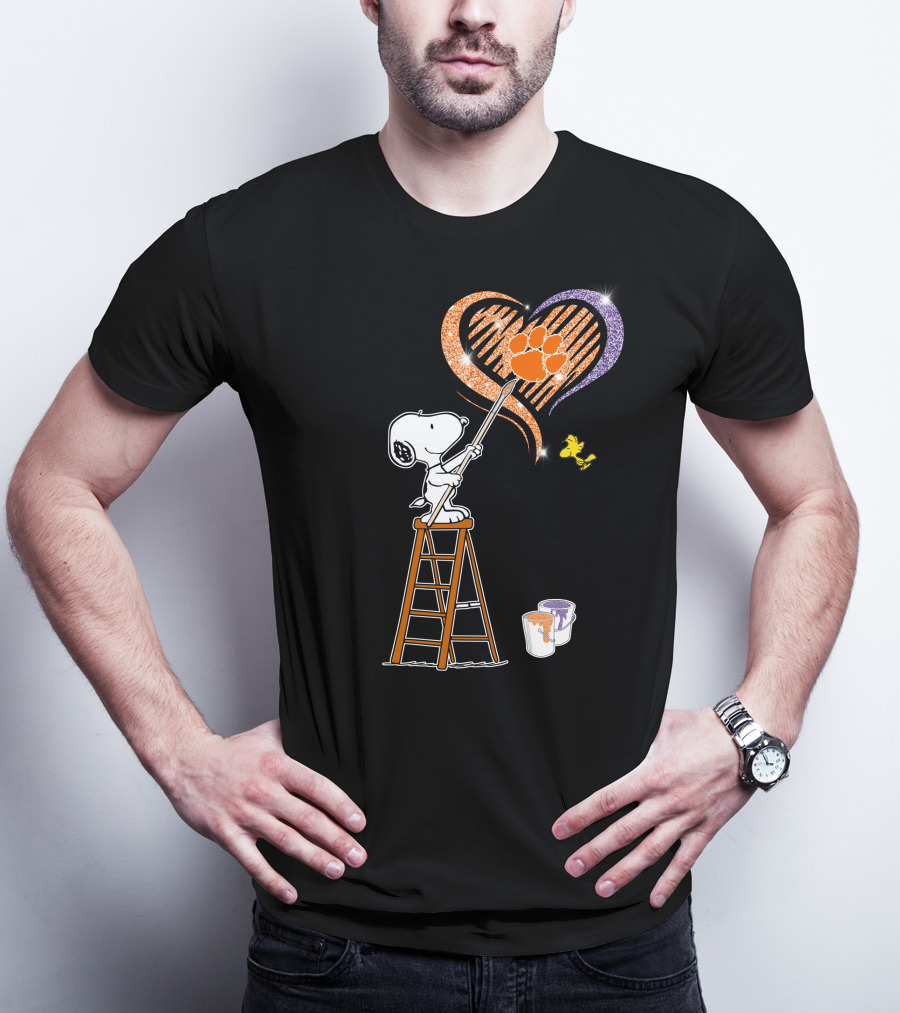 Snoopy Painting Clemson Tigers Heart With Paw Print And Woodstock T-Shirt