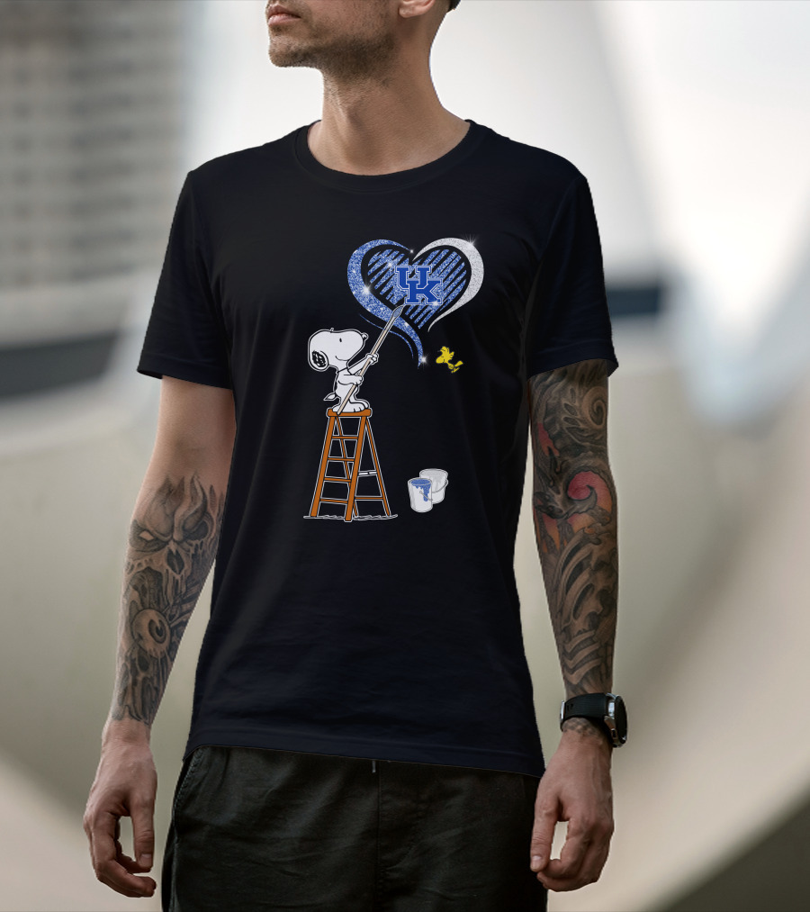 Snoopy Painting Heart Uk Kentucky Wildcats T-Shirt