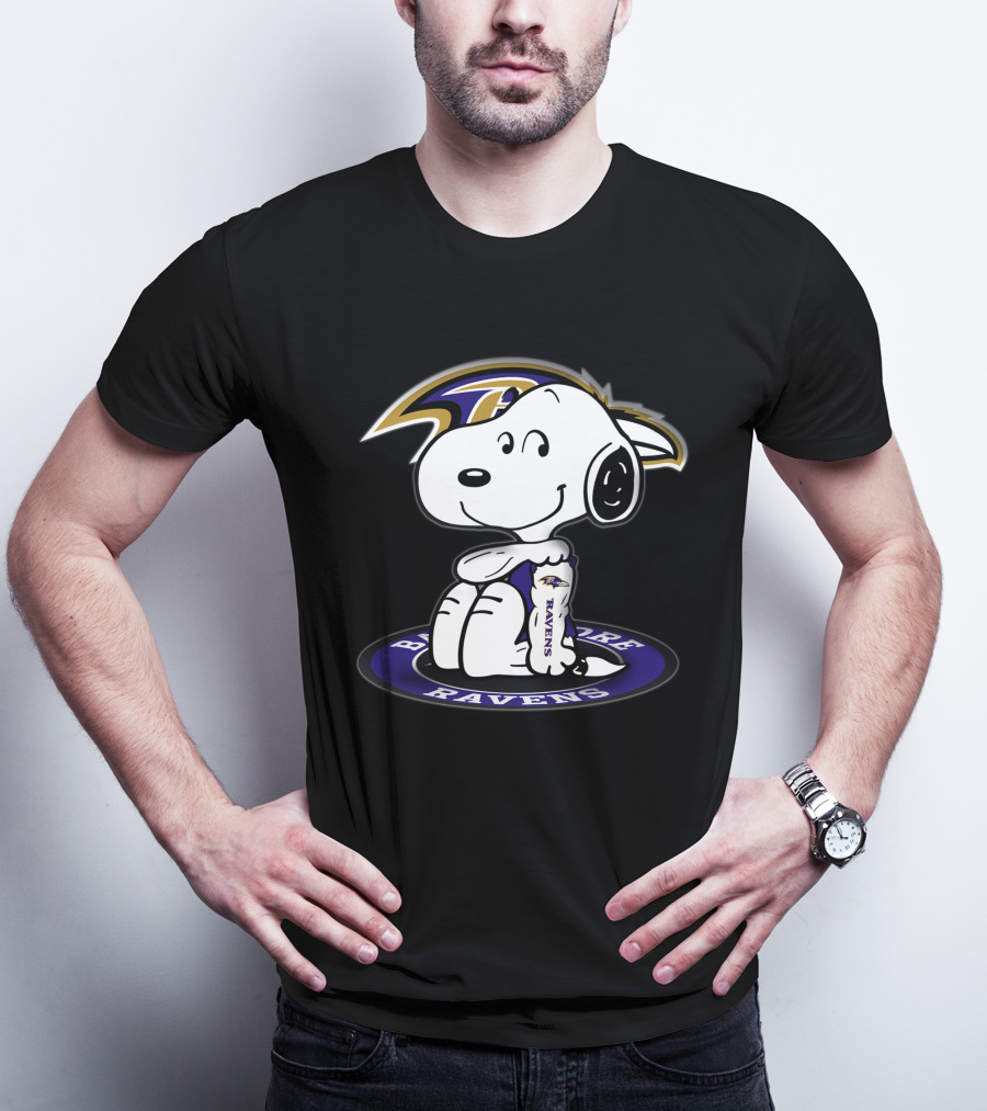 Baltimore Ravens Snoopy Peanuts Football Team T-Shirt
