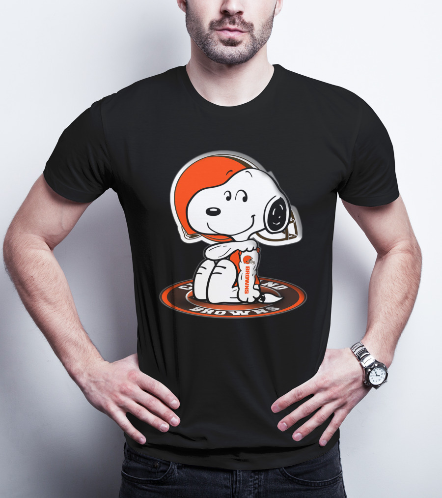 Snoopy Cleveland Browns Hugging Football Helmet T-Shirt