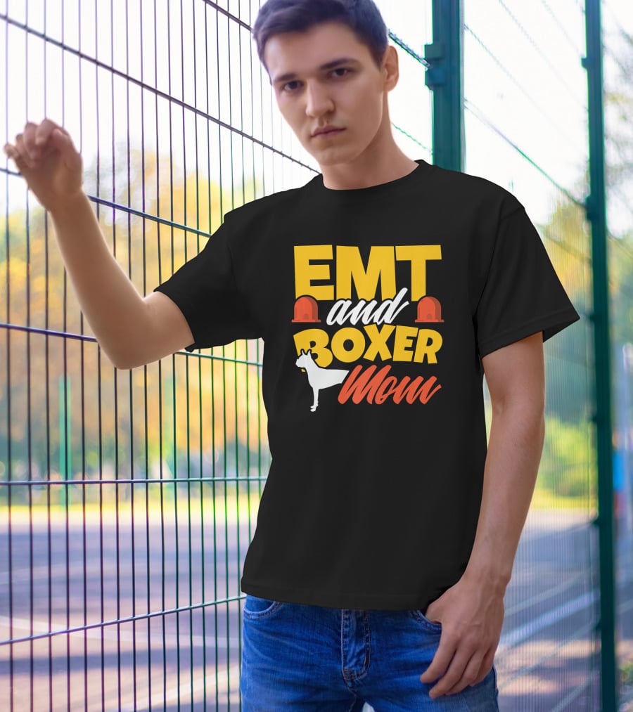 EMT And Boxer Mom Emergency Medical Dogs T-Shirt