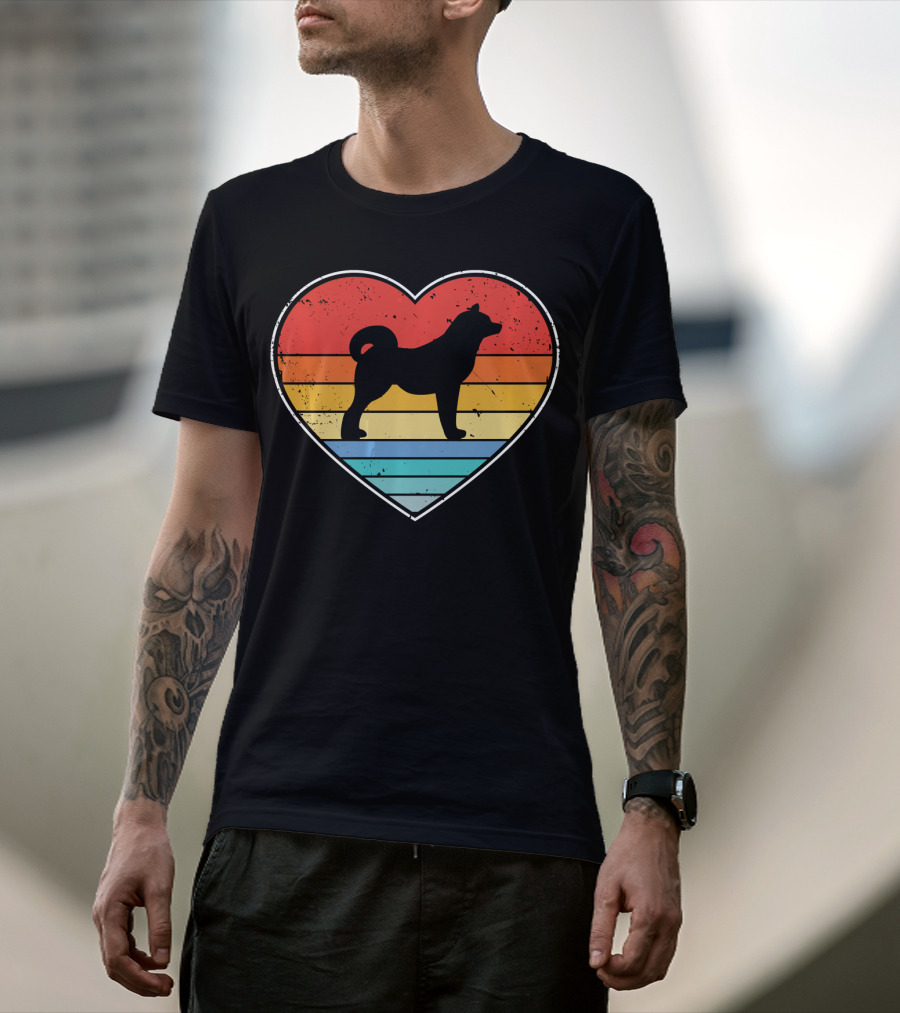 Akita Inu Dog Heart Retro Vintage Stripes T-Shirt