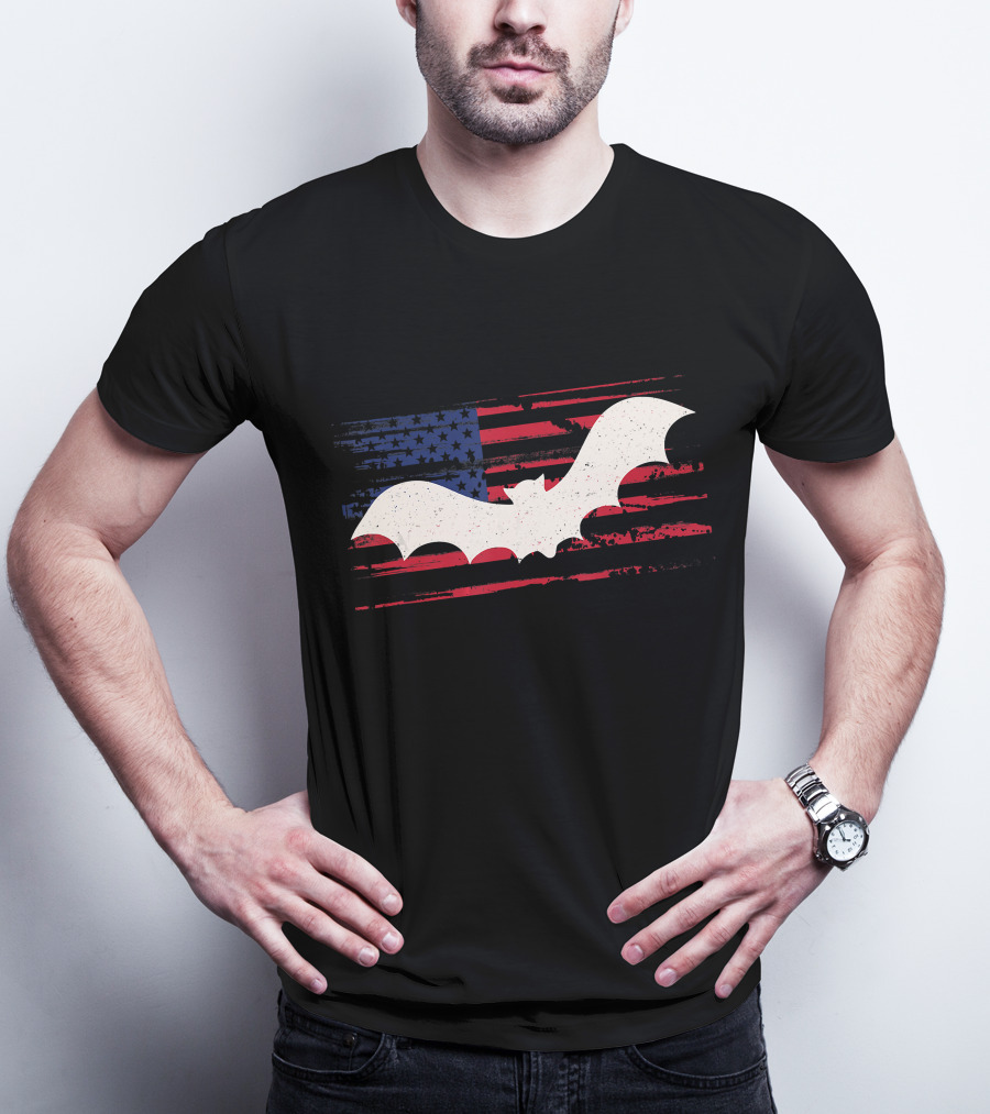 Bat Silhouette With US American Flag Background T-Shirt