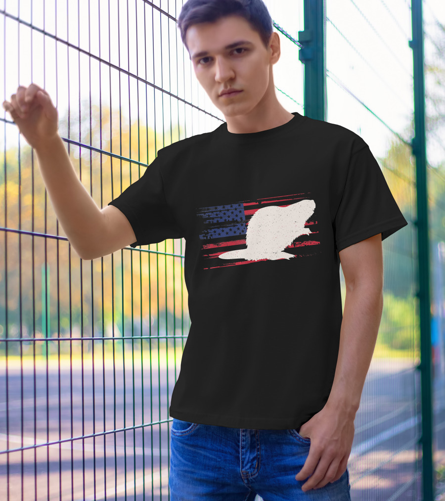 Beaver Silhouette Over Distressed US American Flag Rodent T-Shirt