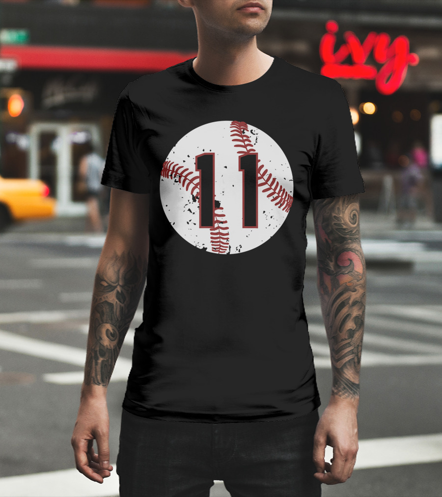 Vintage Baseball Number 11 Cool Softball Circle T-Shirt