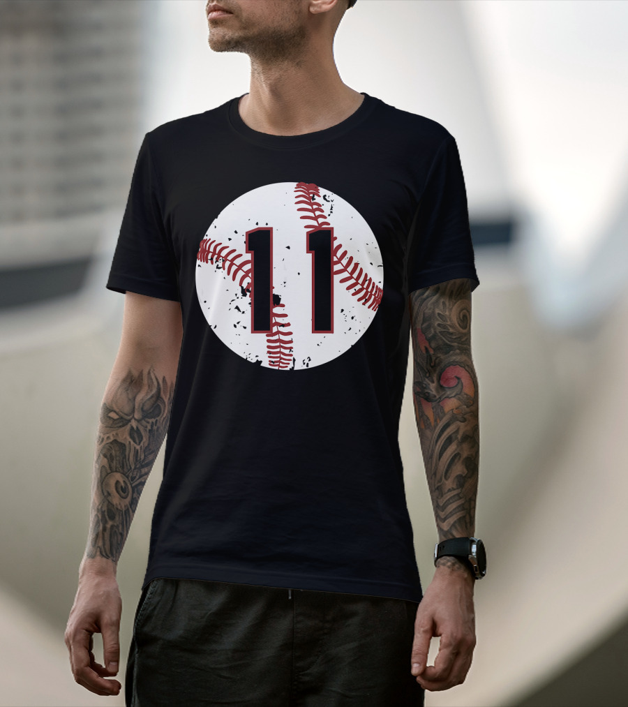 Vintage Baseball Number 11 Cool Softball Circle T-Shirt
