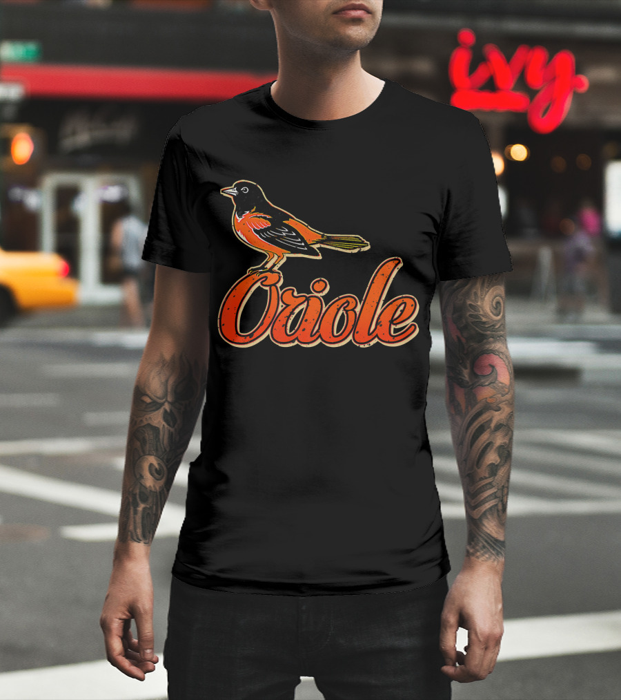Vintage Oriole Bird Script Text Amazing Bird T-Shirt