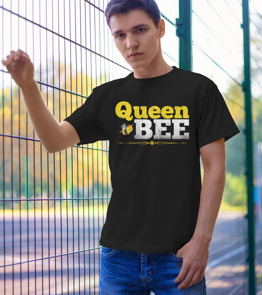 Queen Bee With Crown Boss Lady T-Shirt