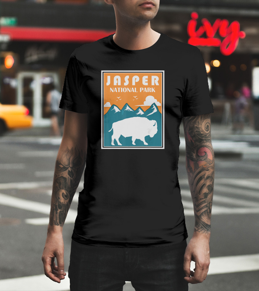 Jasper National Park Canada Bison Silhouette Mountains T-Shirt