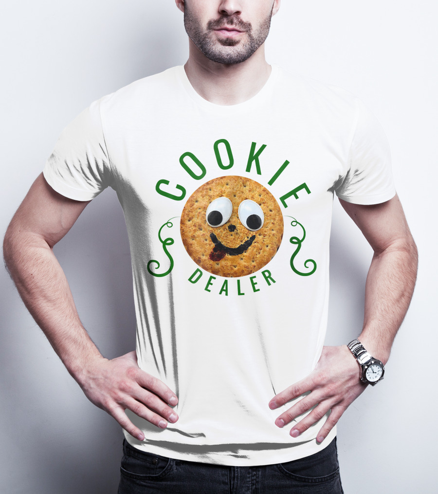 Cookie Dealer Smiling Biscuit Face T-Shirt