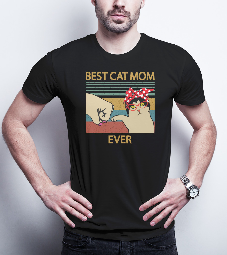 Best Cat Mom Ever Fist Bump Cat With Red Bandana And Glasses T-Shirt