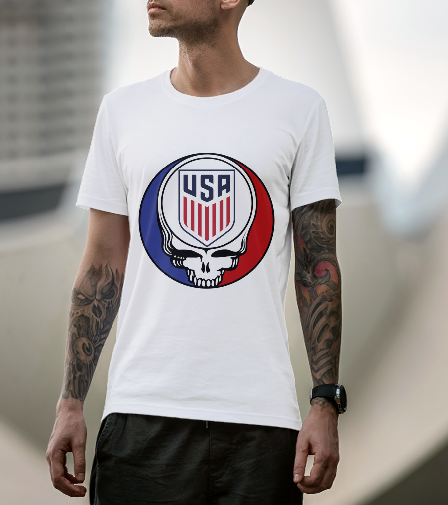 USA Soccer Grateful Dead Skull Logo Red Blue Badge T-Shirt