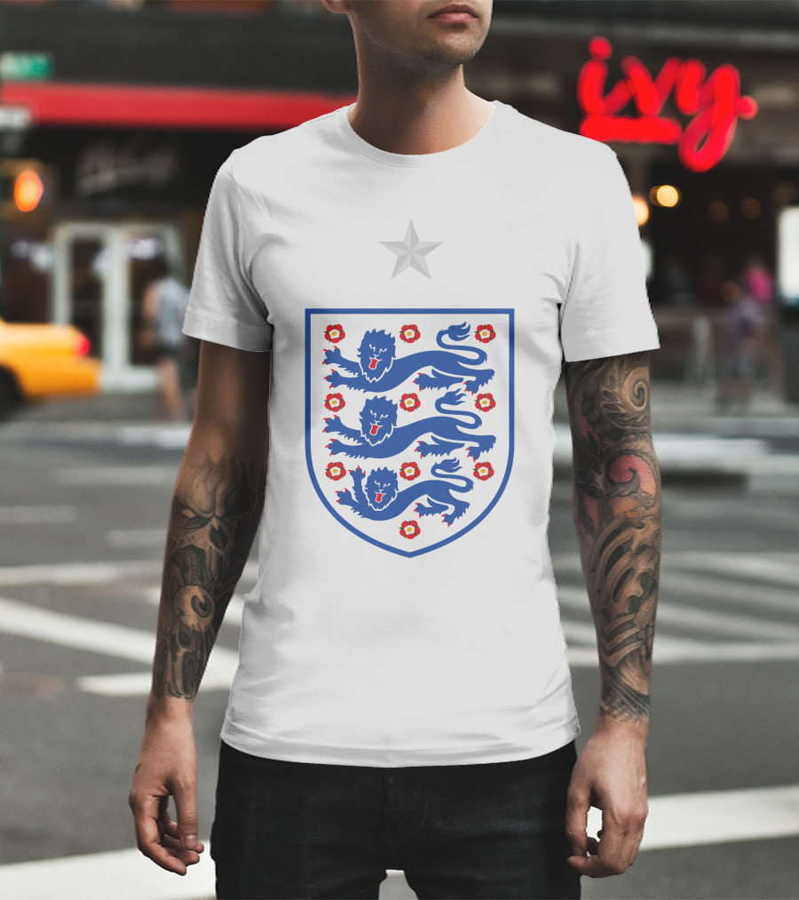 Bukayo Saka 17 Three Lions England Football Star T-Shirt