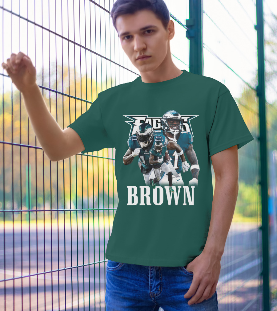Philadelphia Eagles AJB11 Football Action Collage T-Shirt