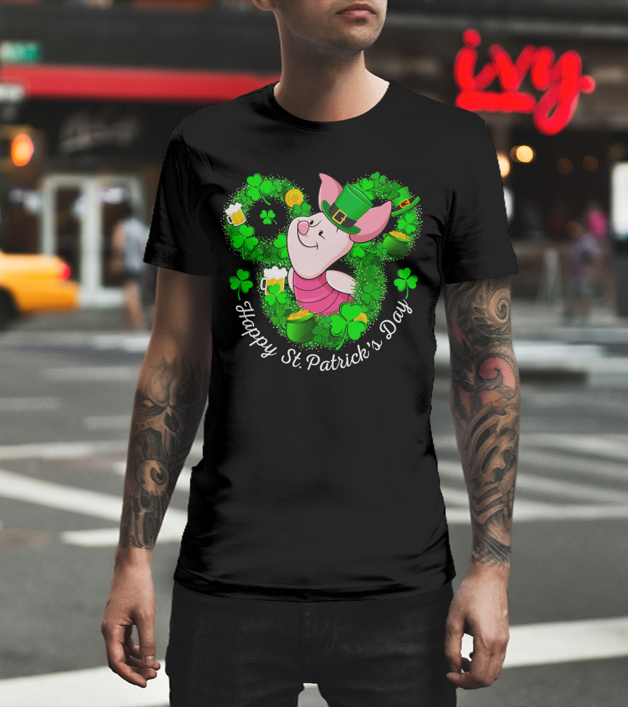 Happy St. Patrick's Day Piglet Shamrocks And Beer T-Shirt