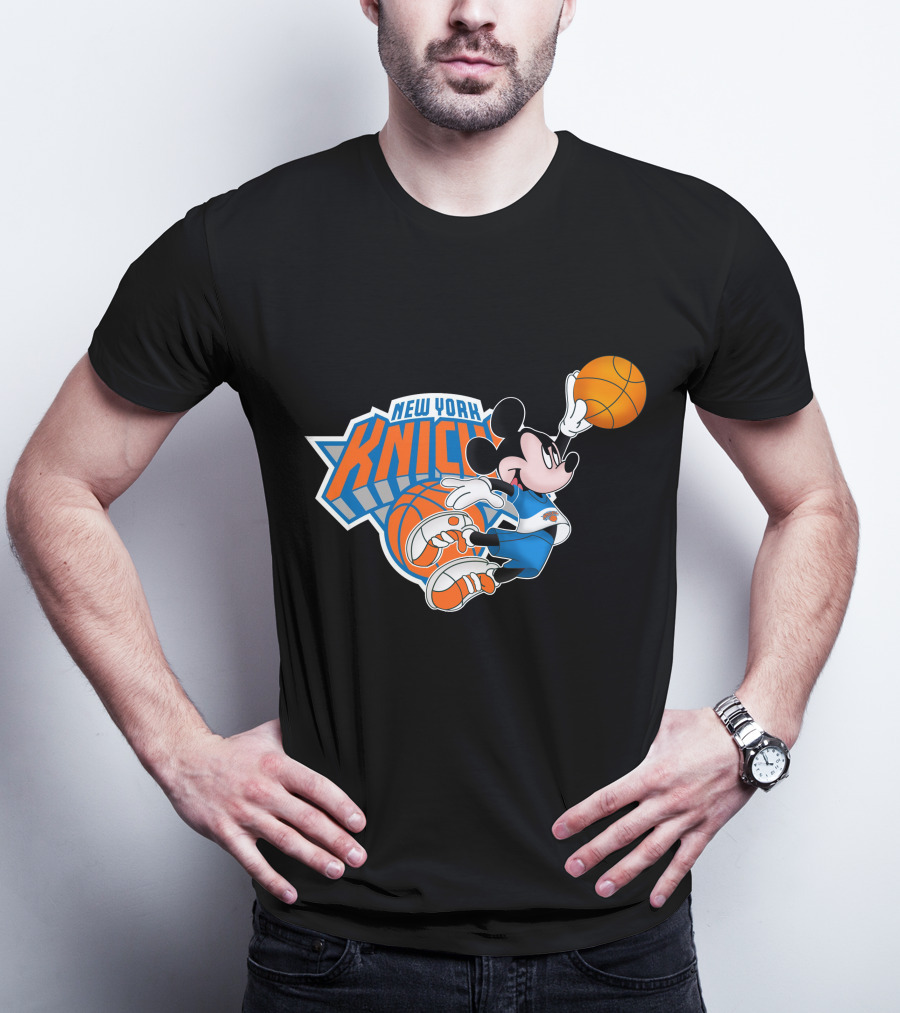 New York Knicks Mickey Basketball T-Shirt