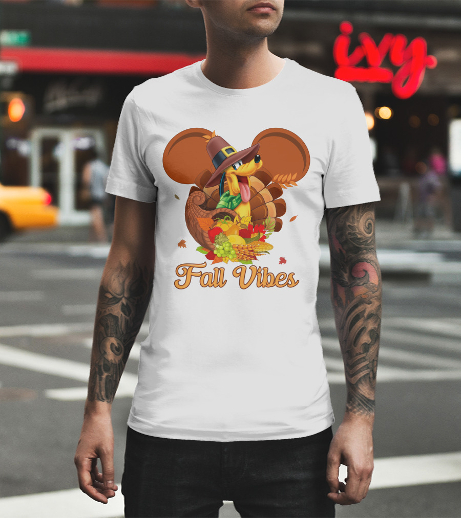Pluto Fall Vibes Thanksgiving Cornucopia And Autumn Leaves T-Shirt