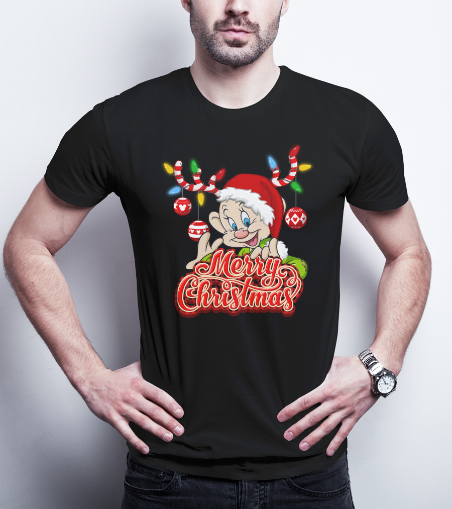 Merry Christmas Dopey Reindeer Antlers And Santa Hat With Christmas Ornaments T-Shirt